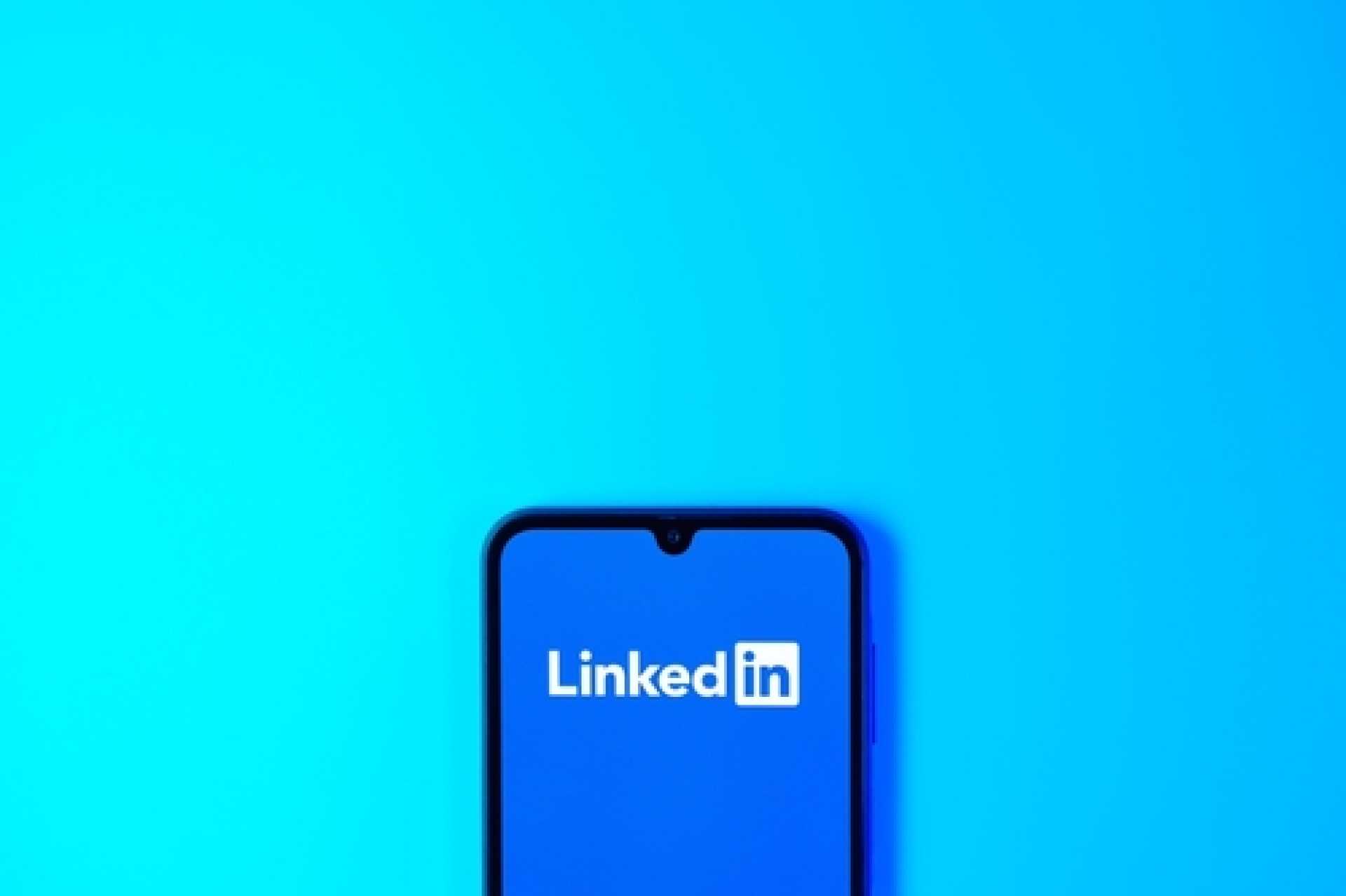 Tips on How to Manage Saved Jobs on LinkedIn | Resumeble
